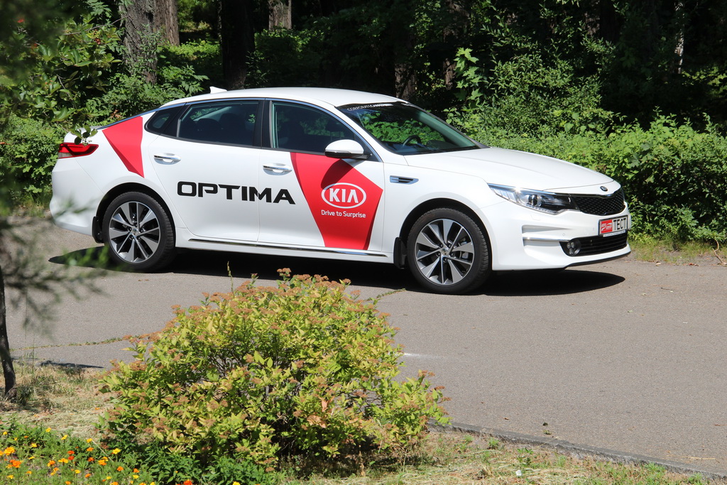 У нас на тесті: Kia Optima – останні автоновини на Автоцентр.ua