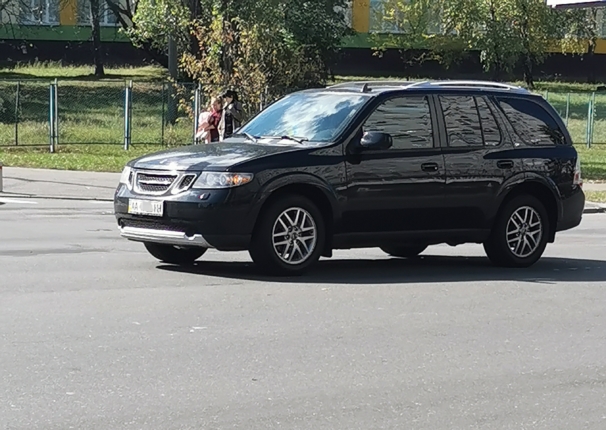 На українських дорогах помічено досить рідкісний Saab – останні ...